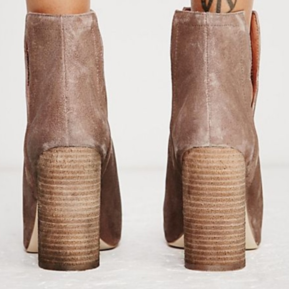 Jeffrey Campbell | Shoes | Cute Open Toed Tan Booties | Poshmark